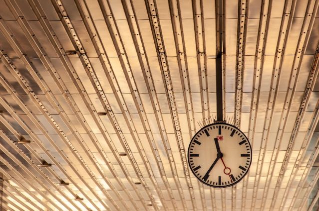 Time May Be an Illusion | Psychology Today