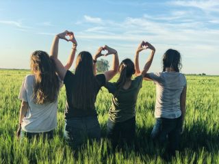 How to Build Lasting Friendships | Psychology Today