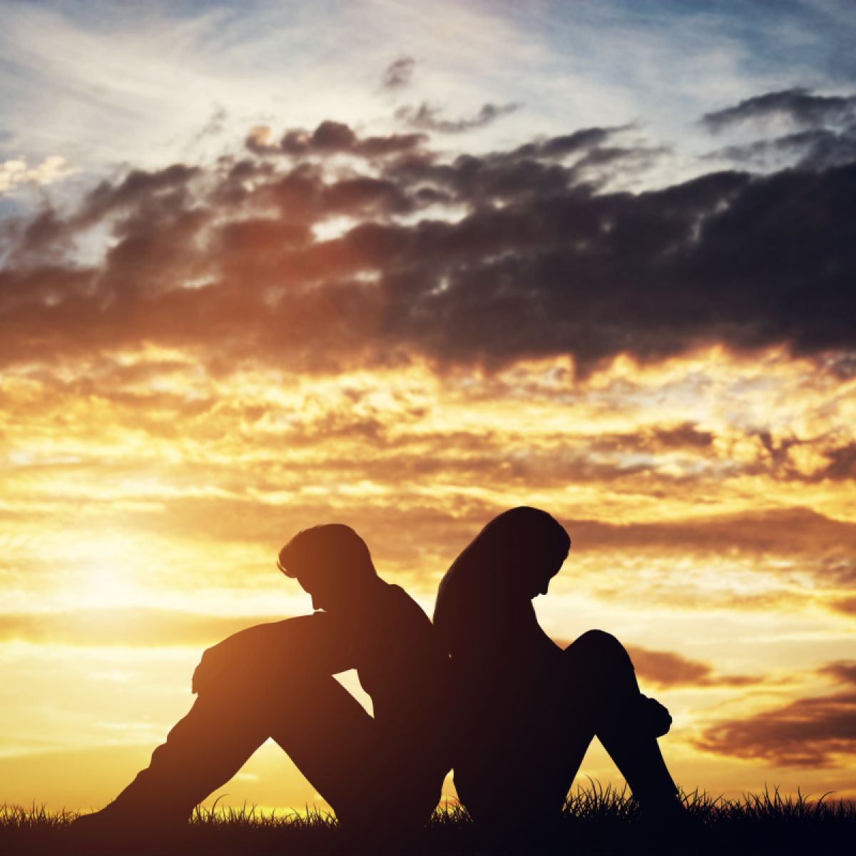 couples fighting physically