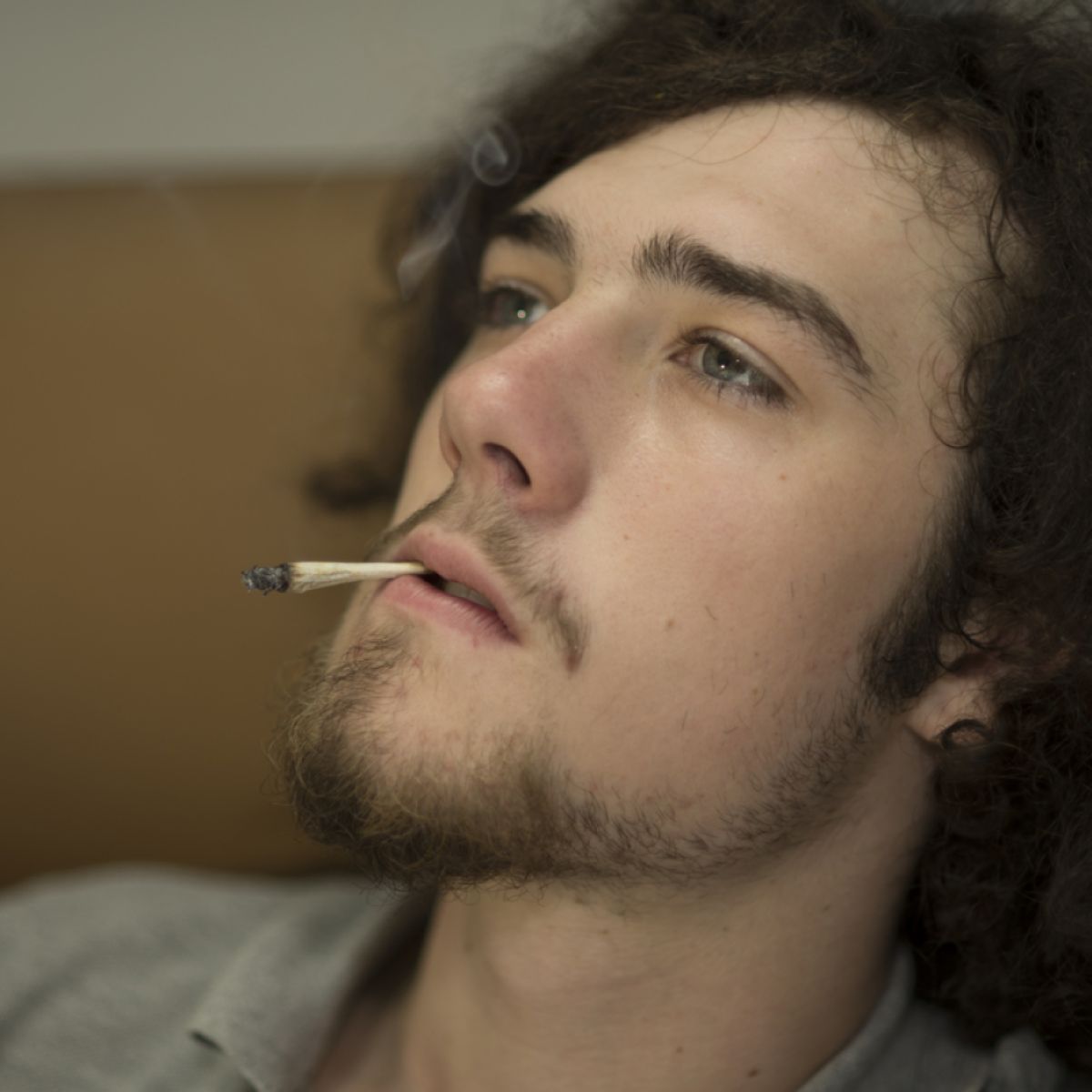 weed effects on face