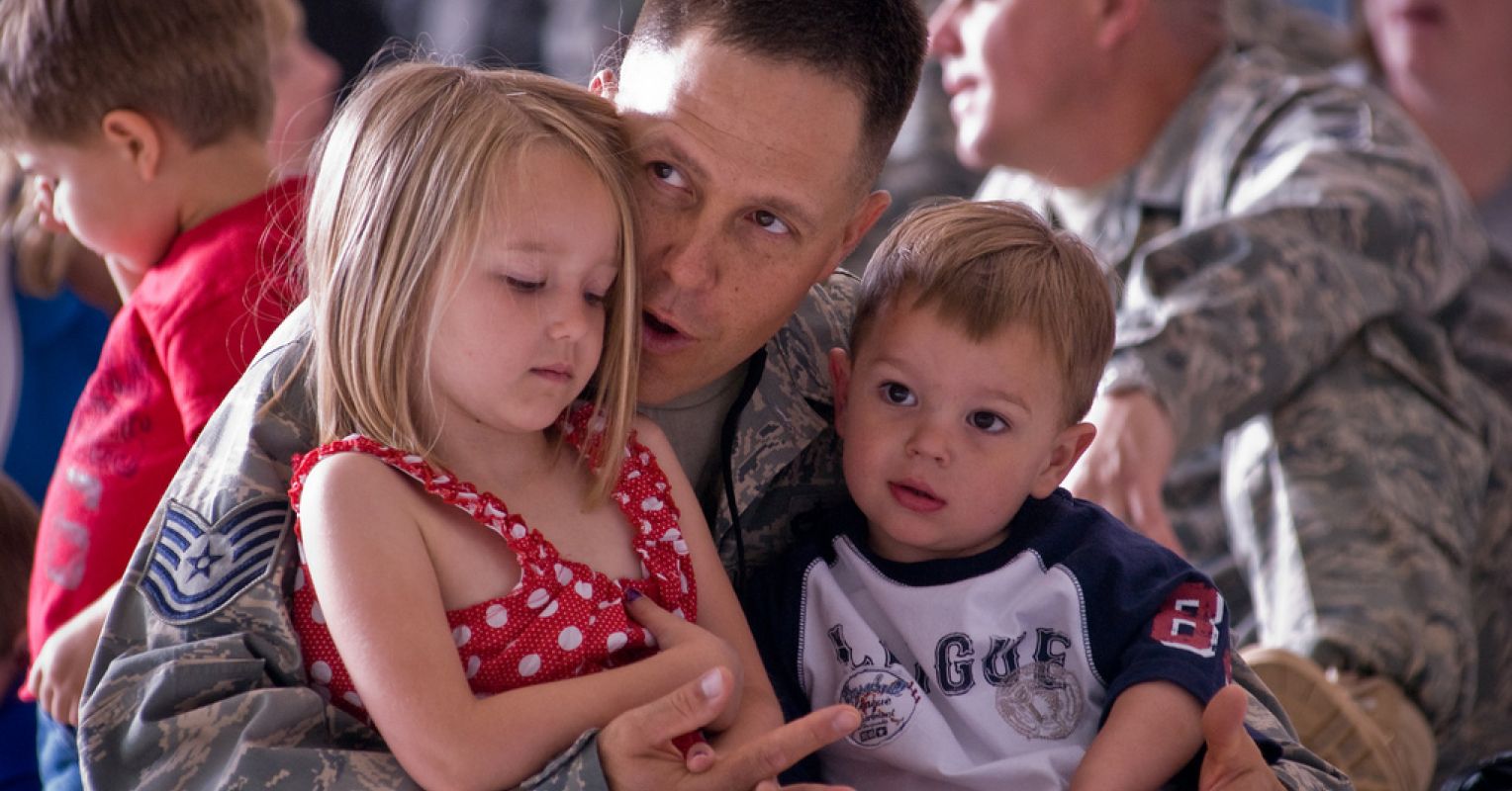 When You’re Gone: Deployment Effects On Parenting | Psychology Today