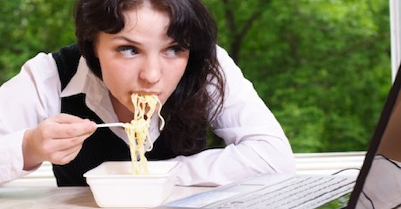 Avoid the Trap of Mindless Eating | Psychology Today