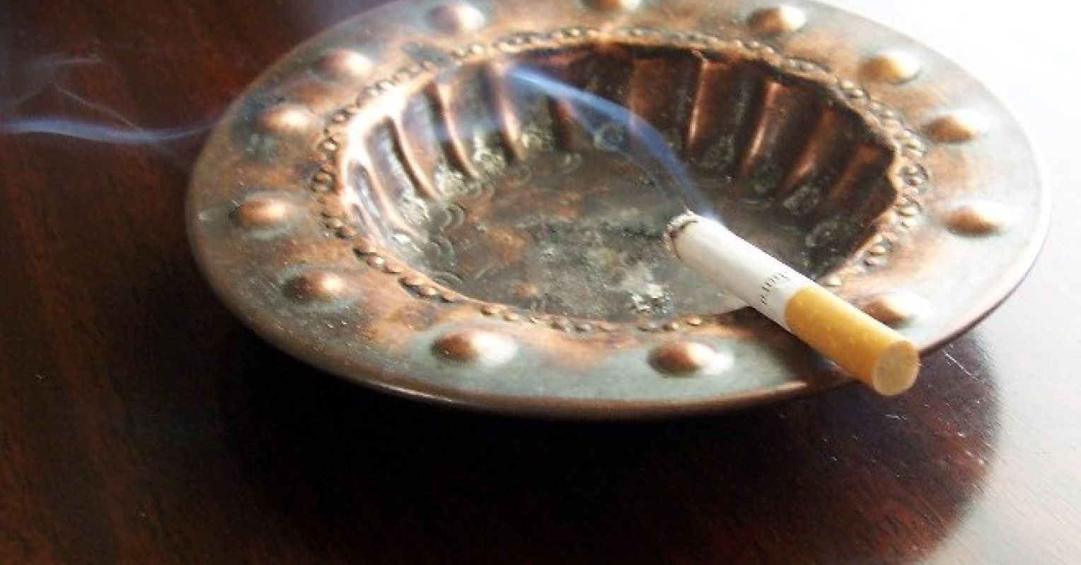 Cigarette Smoke Increases Teeth Grinding In Sleeping Kids | Psychology ...