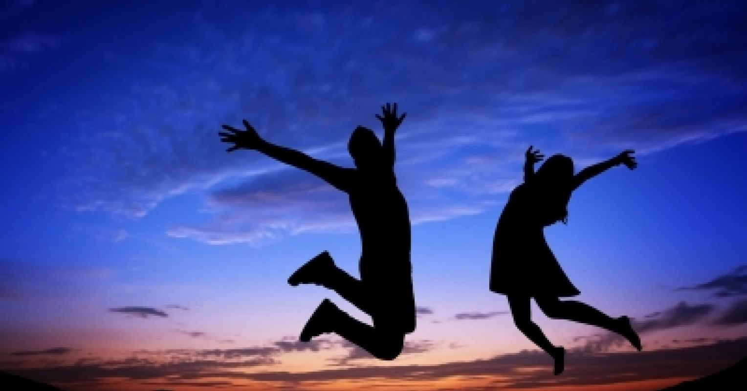 2 Ways to Be Happy With Your Relationship | Psychology Today