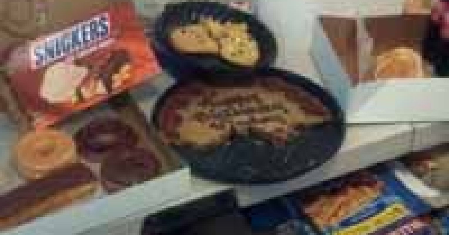 Overcoming Resistance in Binge Eating Disorder Treatment | Psychology ...