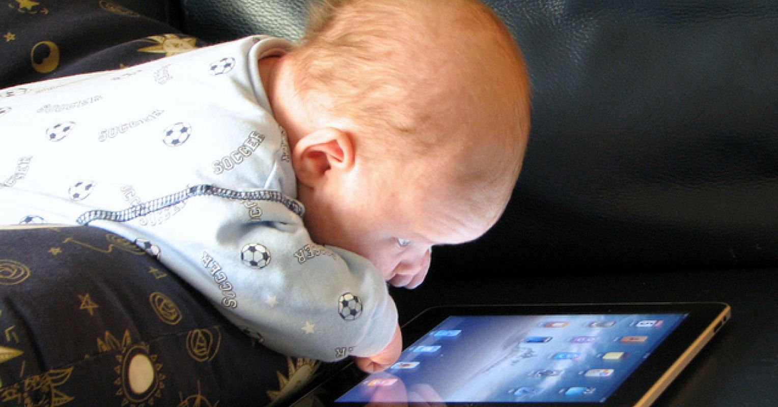 How Digital Devices Affect Infants and Toddlers | Psychology Today How Digital Devices Affect Infants and Toddlers | Psychology Today
