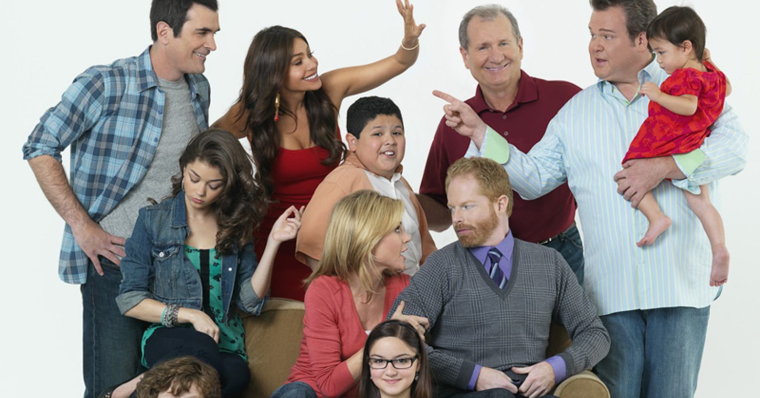 Six Healthy Relationship Patterns Seen On TV's Modern Family ...