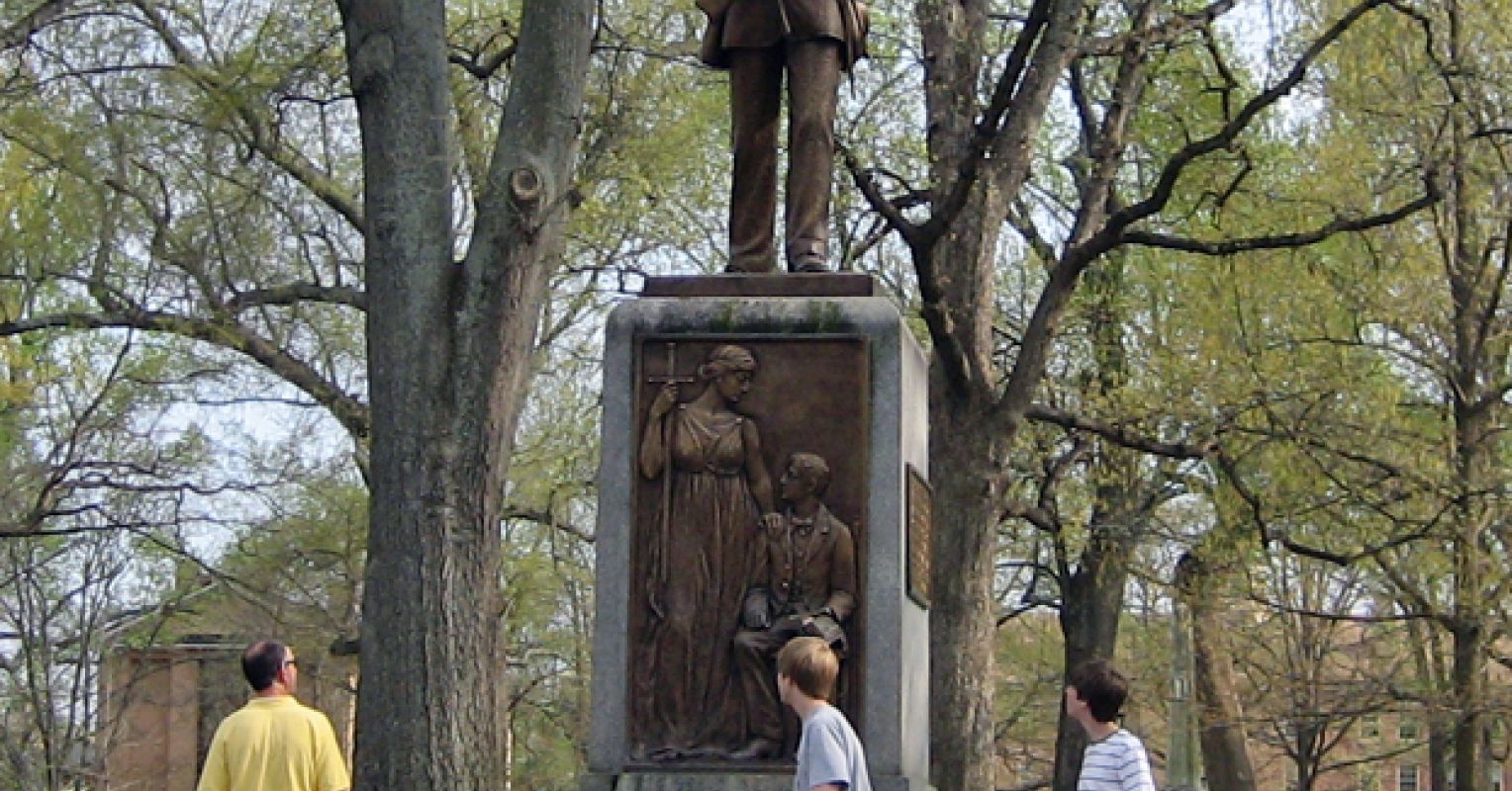 Heroes, Statues, and Moral Standards | Psychology Today