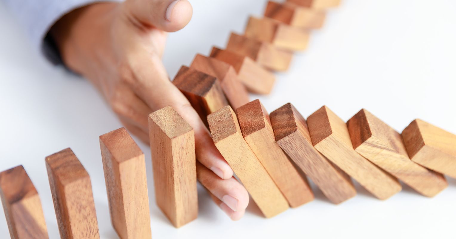 what does trust fall mean