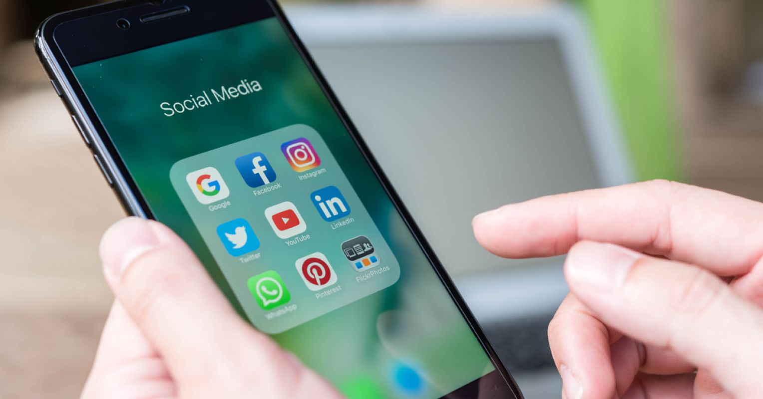 Is It Time to Declutter Your Social Media? | Psychology Today