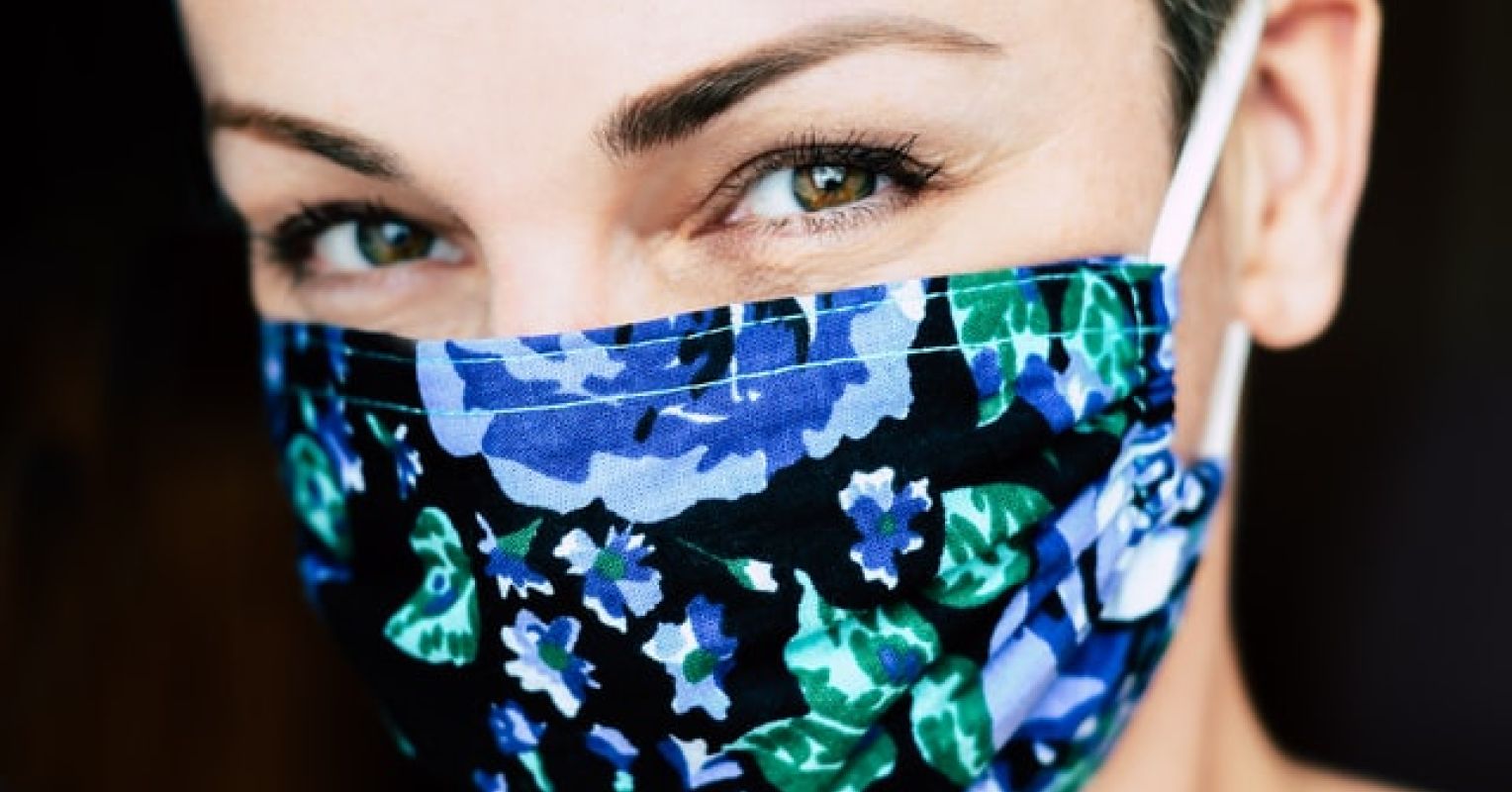 Masking the Social Smile | Psychology Today