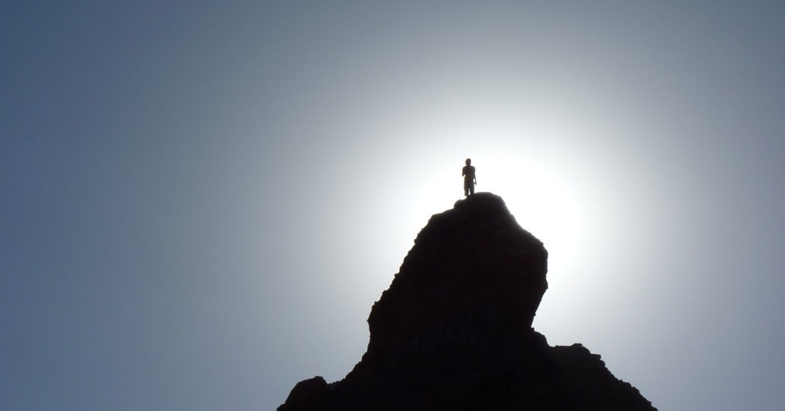 How Do You View the World? 4 Common But Handicapping Lenses ...