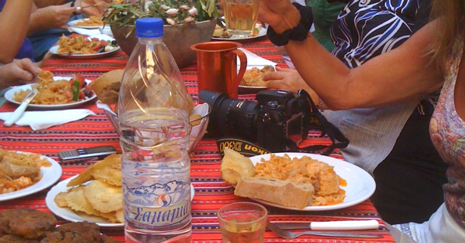 The Call for Community Tables | Psychology Today United Kingdom