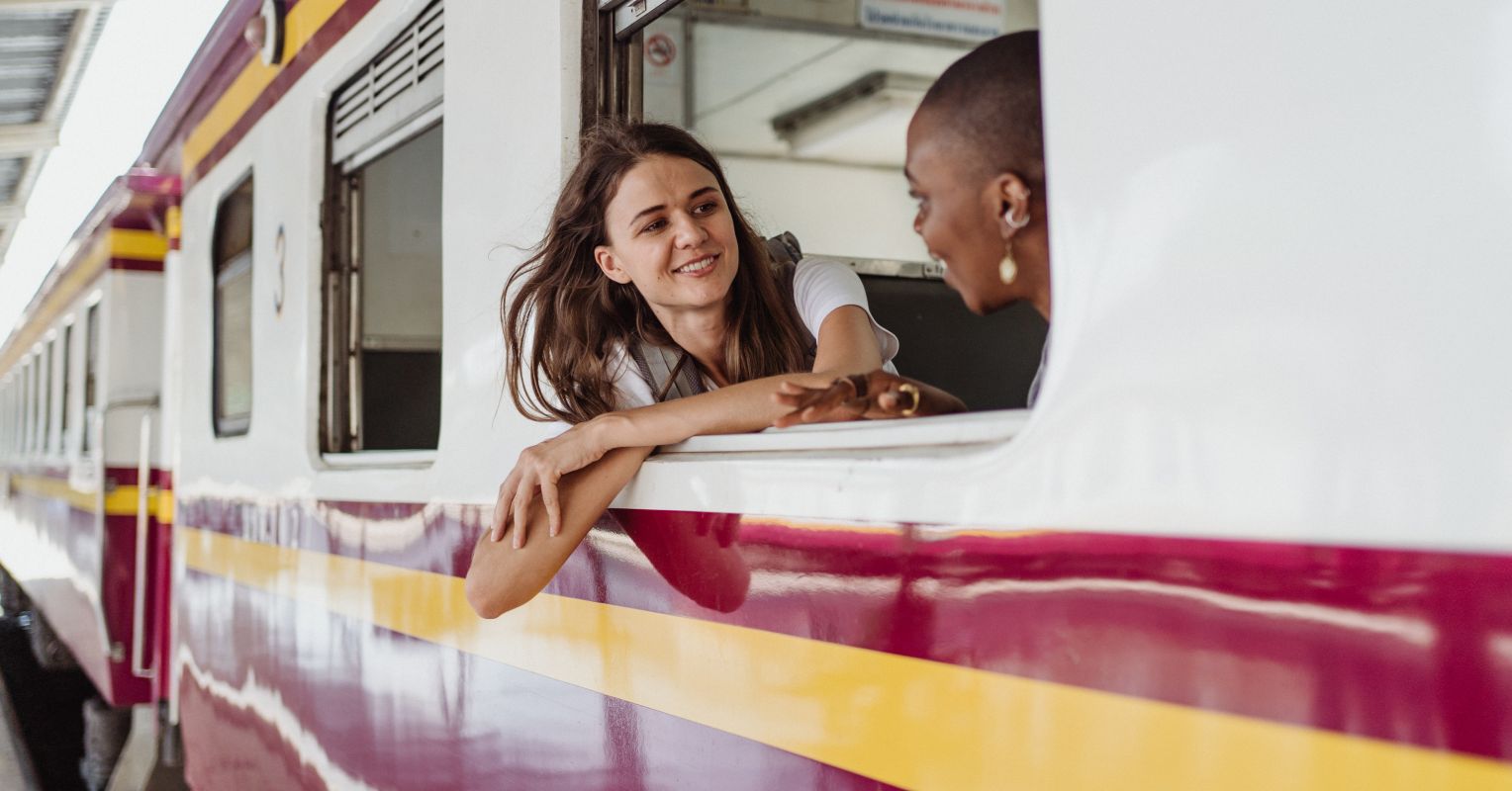 Talking to Strangers Can Promote Well-Being | Psychology Today Australia