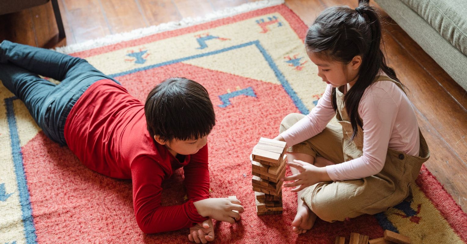 When to Be Concerned About Sibling Sexual Behavior | Psychology Today