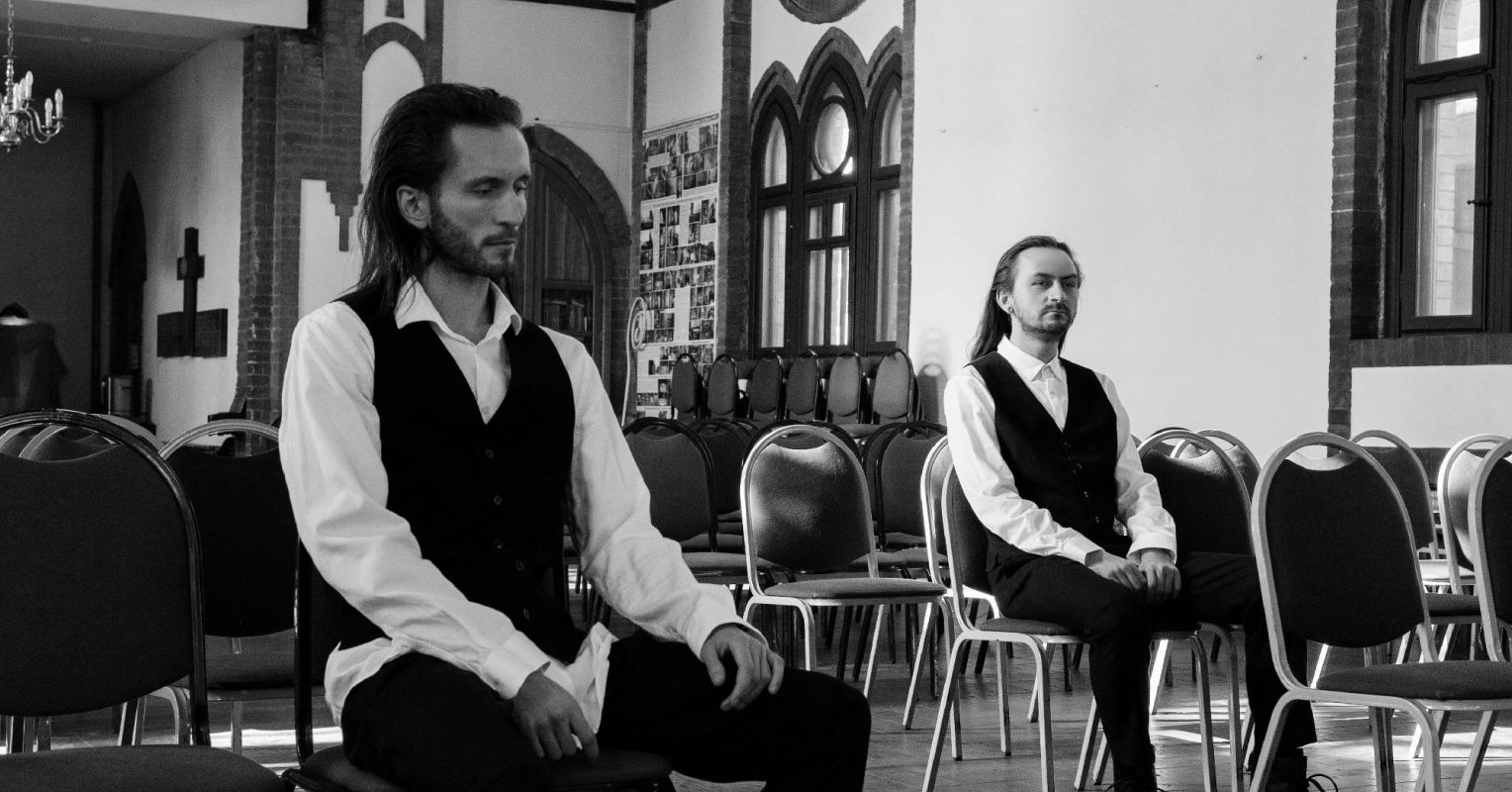 Strategies to Stop Twin Fighting | Psychology Today