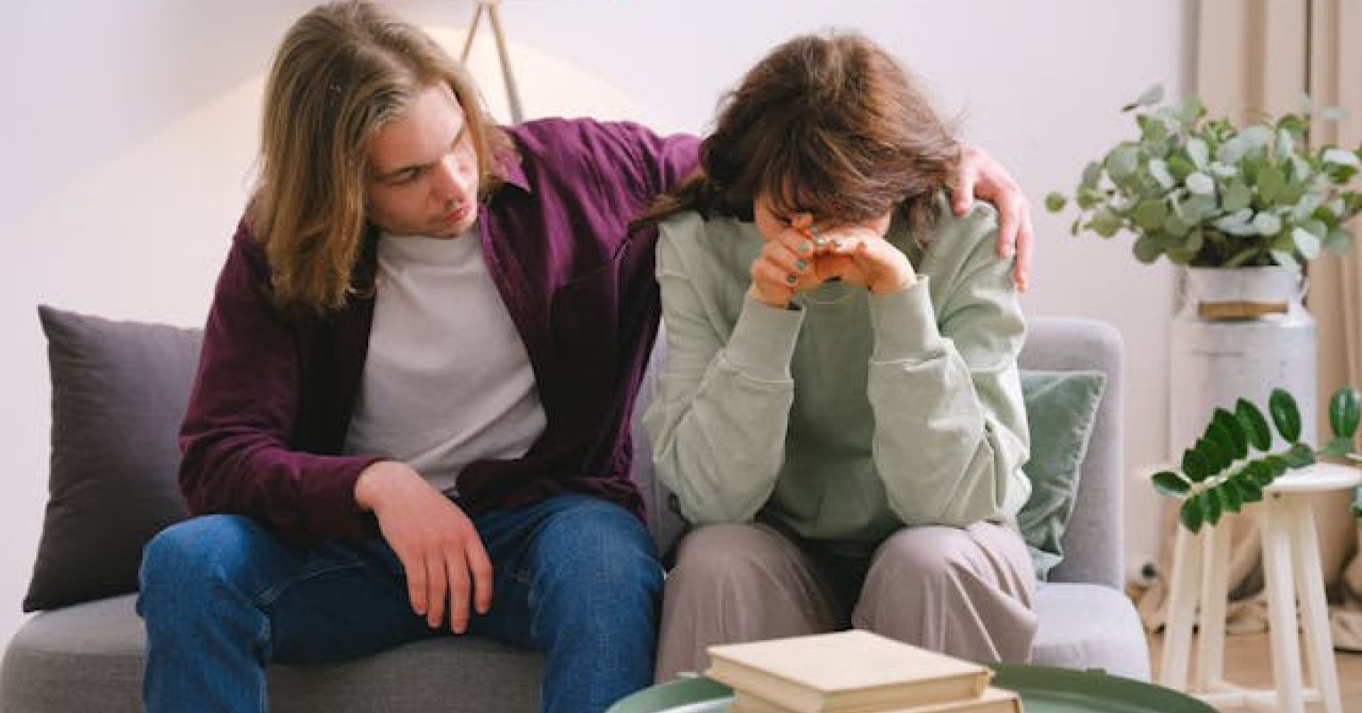 How to Support a Friend Who Is Estranged From Family | Psychology Today
