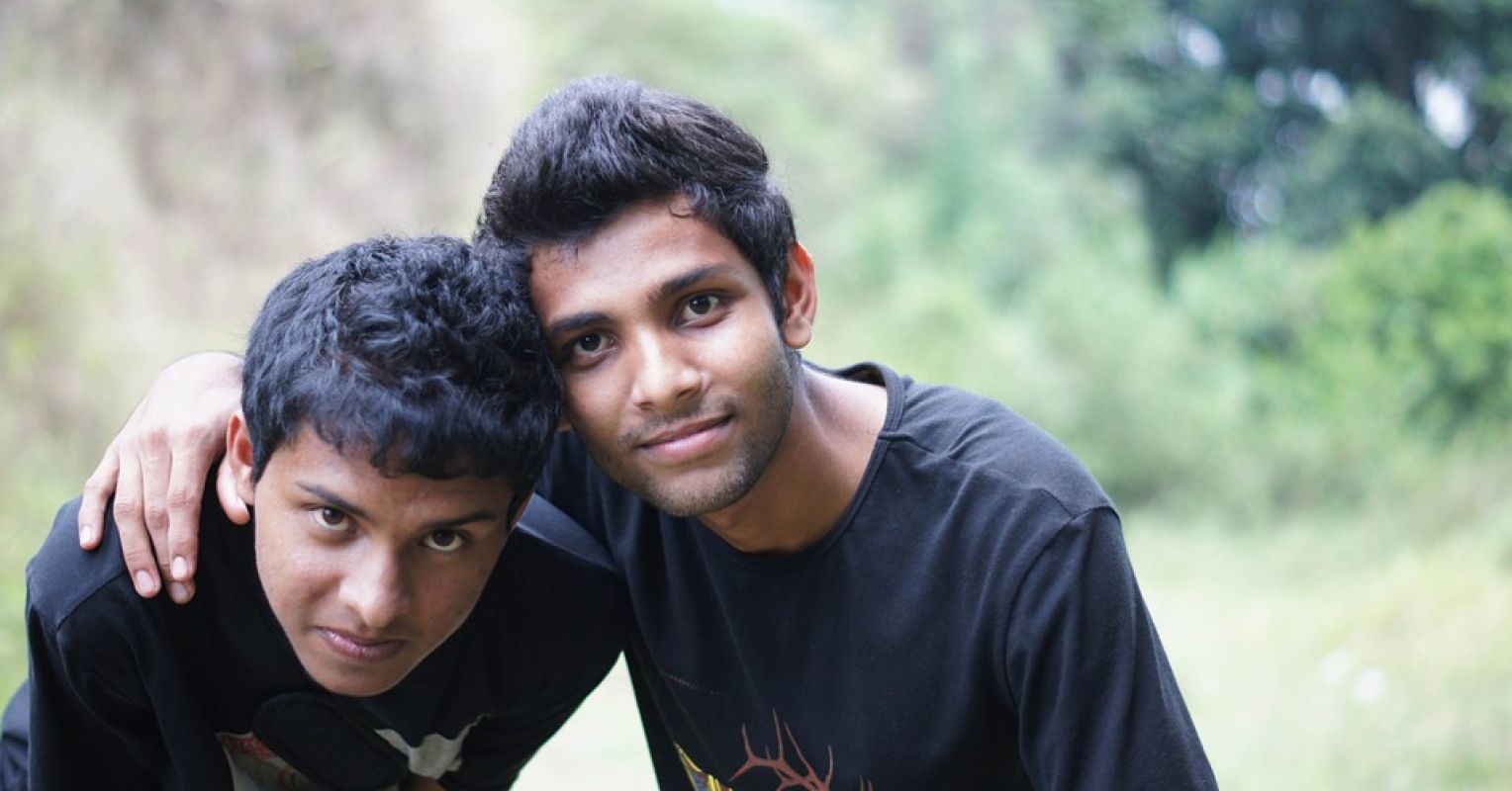 Bromance Over Romance, Say Men in New Study | Psychology Today Australia