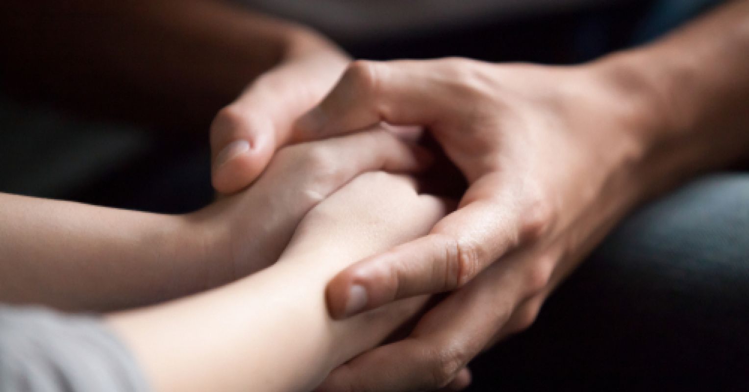 Healing Touch and Therapeutic Touch for Anxiety | Psychology Today