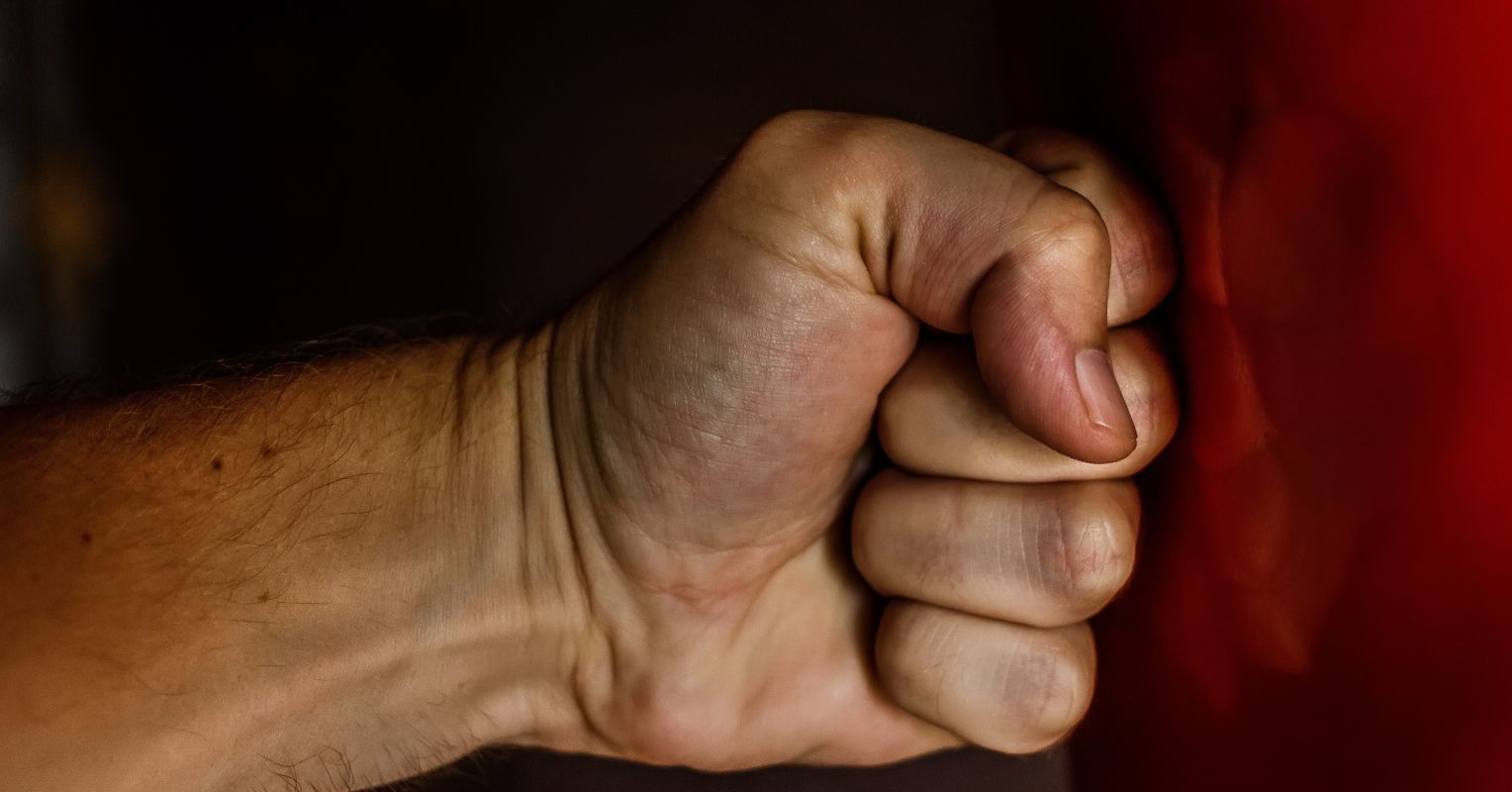 6 Reasons Why We Can't Stop Fighting | Psychology Today