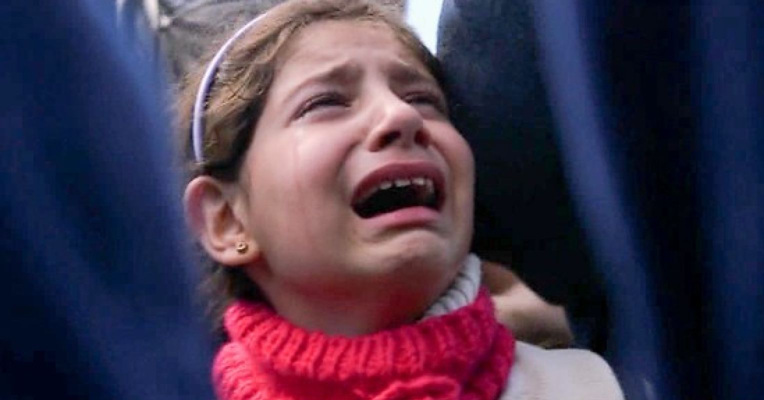 How Early Adversity Relates to Brain Activity Years Later | Psychology ...