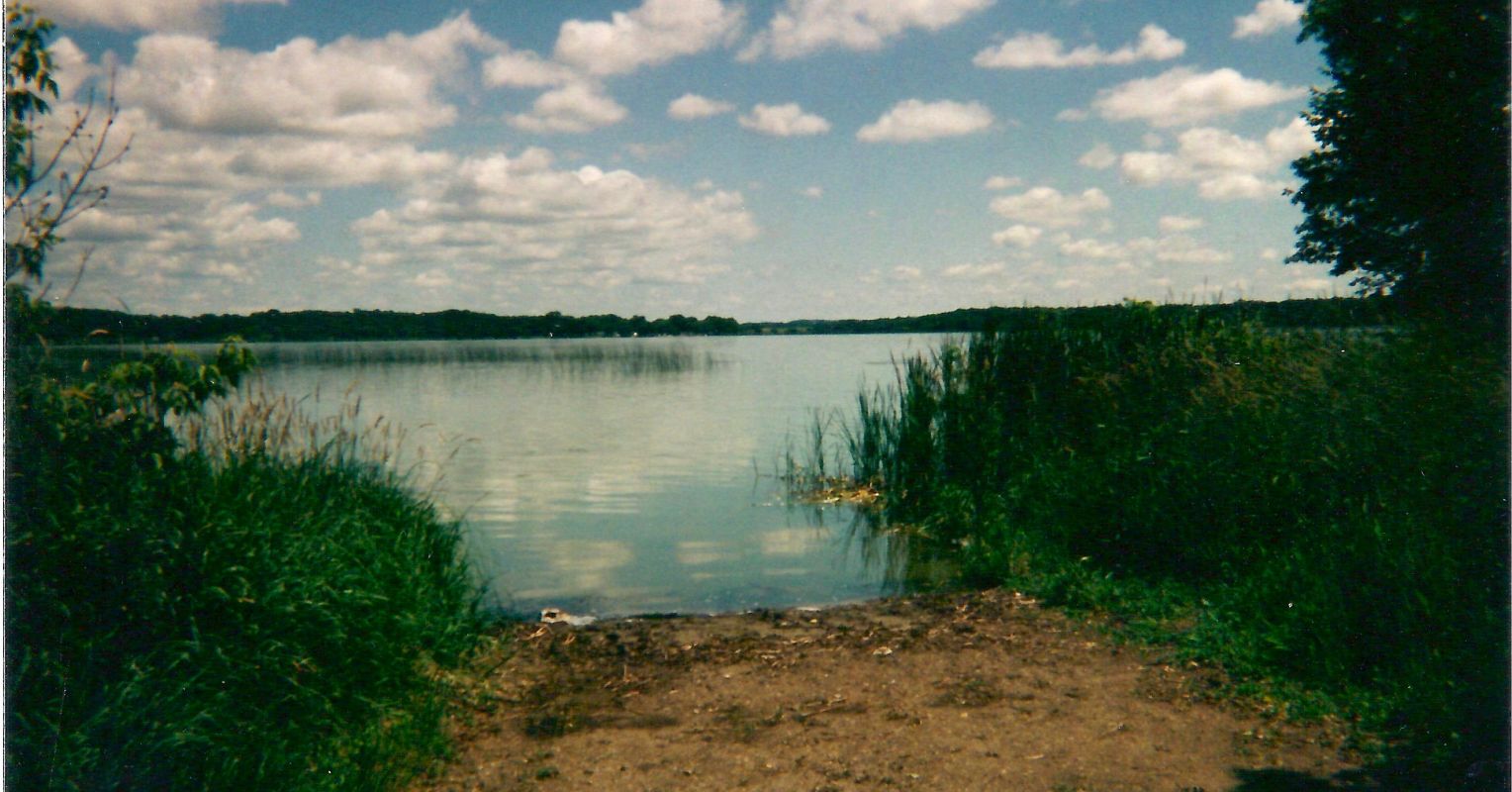 Do Cellphones and Social Media Create Superficial Thinking ...