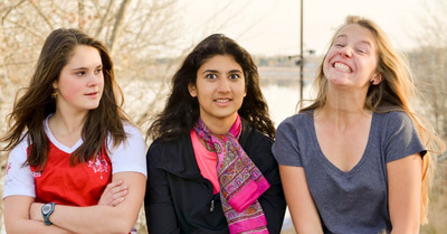 Girls' Friendships and Depression: A Double-Edged Sword? | Psychology ...