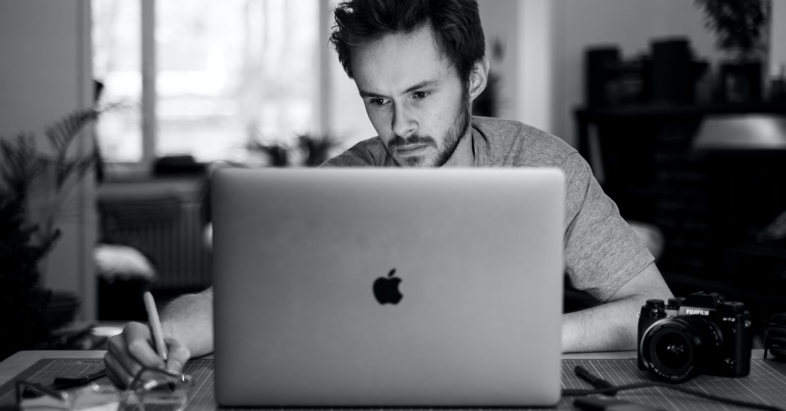 How Virtual Reality Will Help Reduce Social Distance | Psychology Today