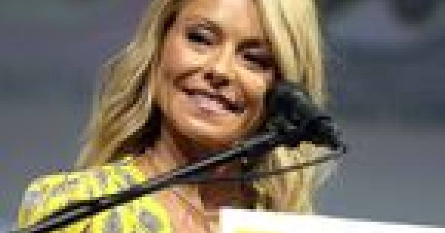 Away from Home During the Pandemic? The Case of Kelly Ripa | Psychology ...
