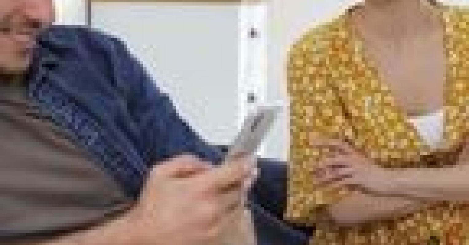 Six Signs of Emotional Cheating | Psychology Today