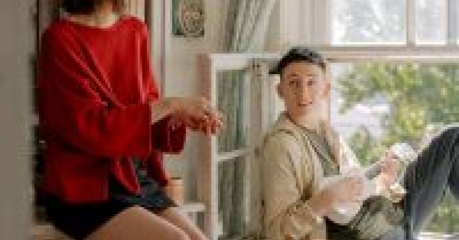 How to Take a Flirty Relationship to the Next Level | Psychology Today