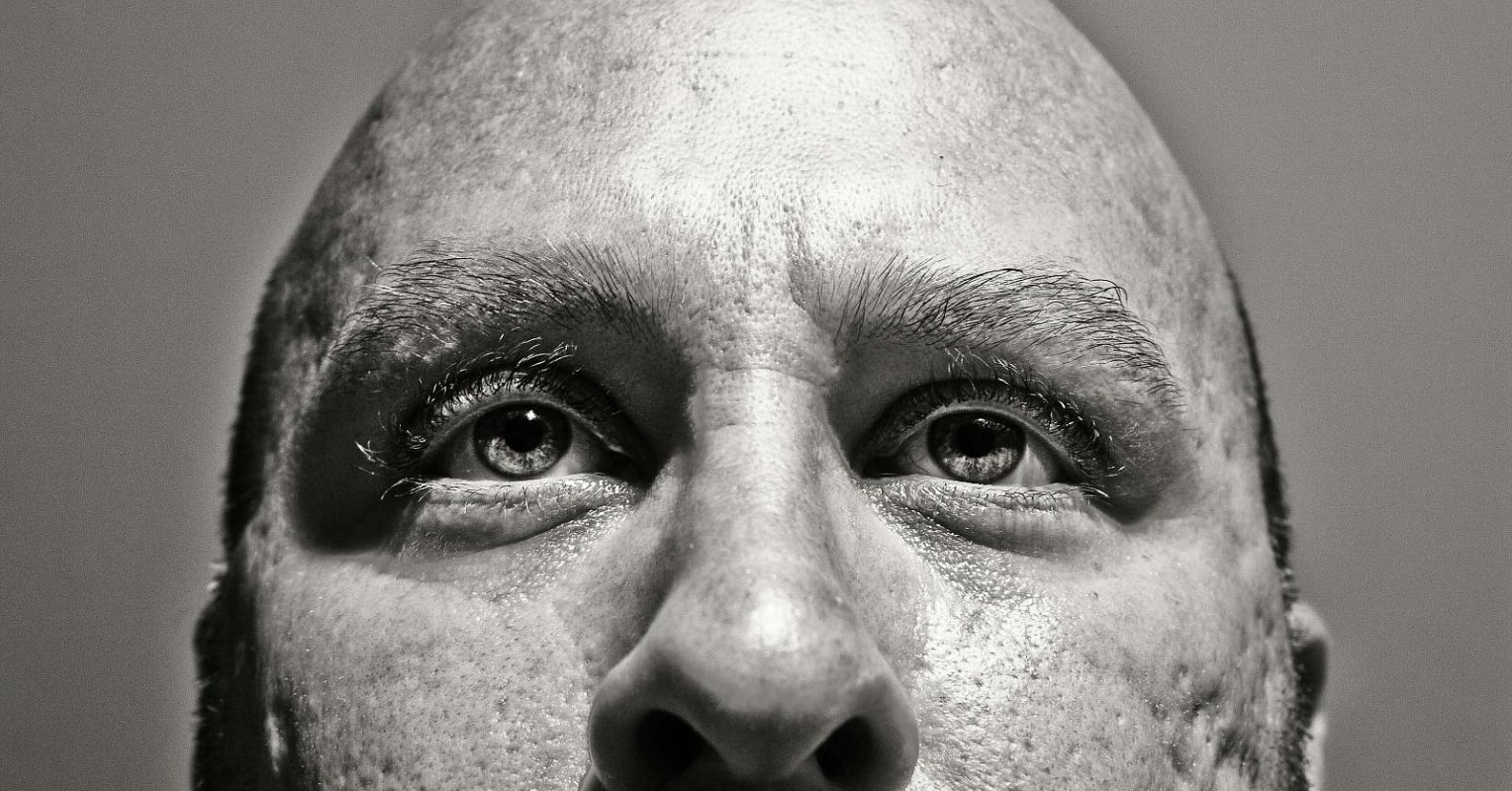 How We Succumb to Totalist Organizations | Psychology Today United Kingdom