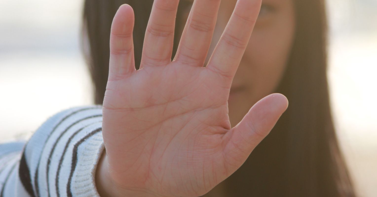 8 Signs You Might Have a Problem With Boundaries | Psychology Today