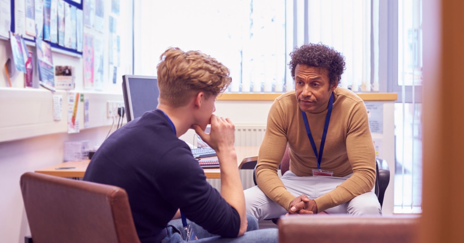 How to Reach Students Experiencing Mental Health Struggles | Psychology ...