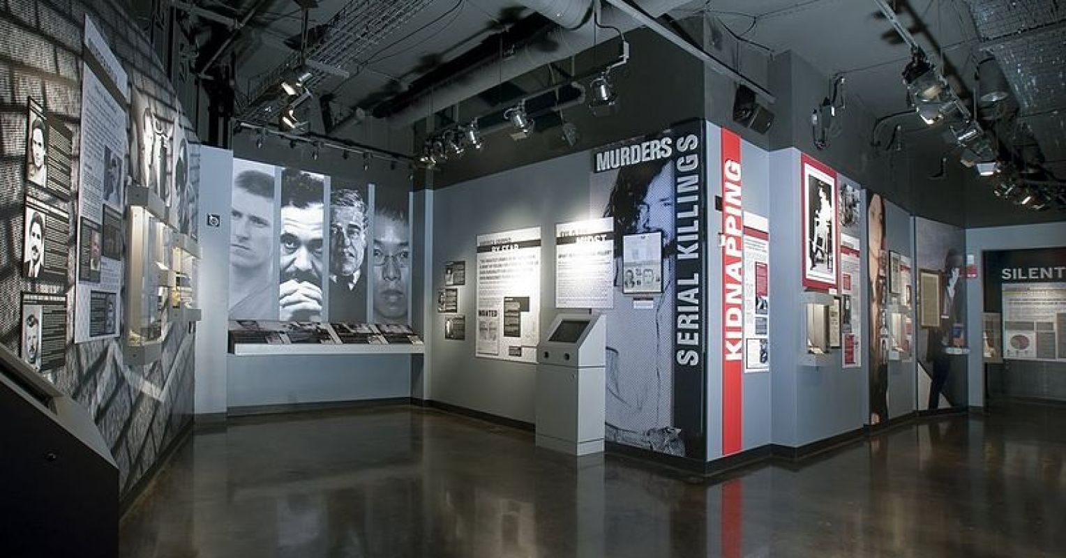 Inside the Mind of The 'Celebrity' Serial Killer Ian Brady | Psychology ...