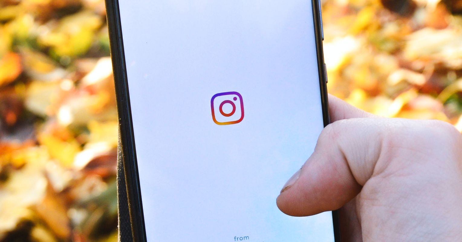 Most People Ignore Instagram’s Sensitive Content Warnings | Psychology ...