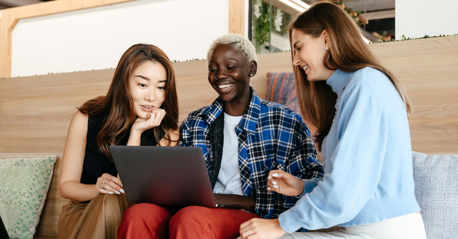 2 Key Factors That Make Work the Best Place to Make New Friends ...