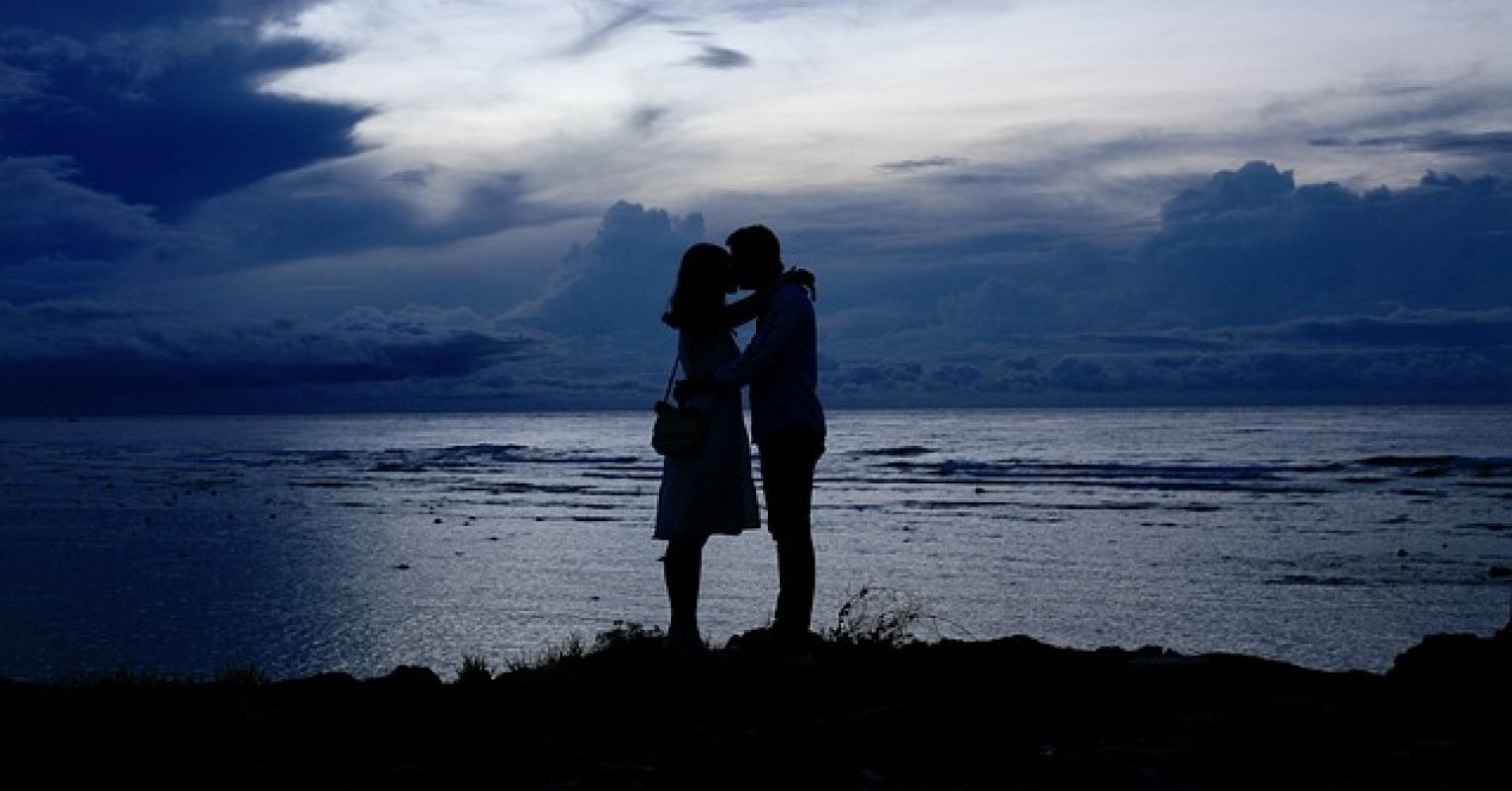 Identifying Signs of Coercion When Dating | Psychology Today