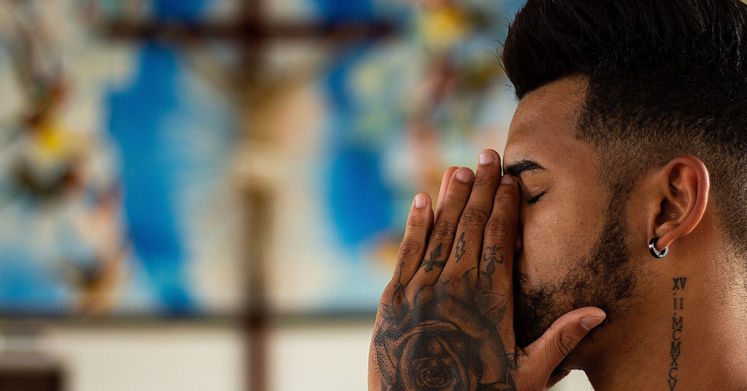 Does Religion Help You See the World as Good? | Psychology Today