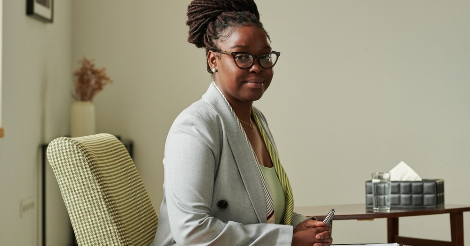 The Rules of Therapist-Client Boundaries, and When to Break Them ...