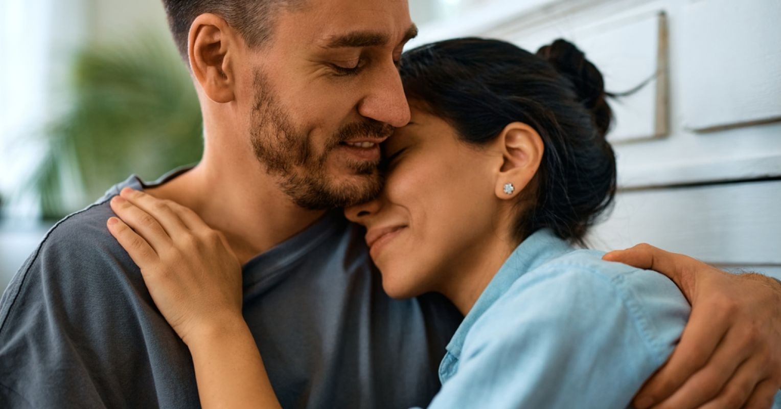 How Our Romantic Feelings Change Over Time | Psychology Today