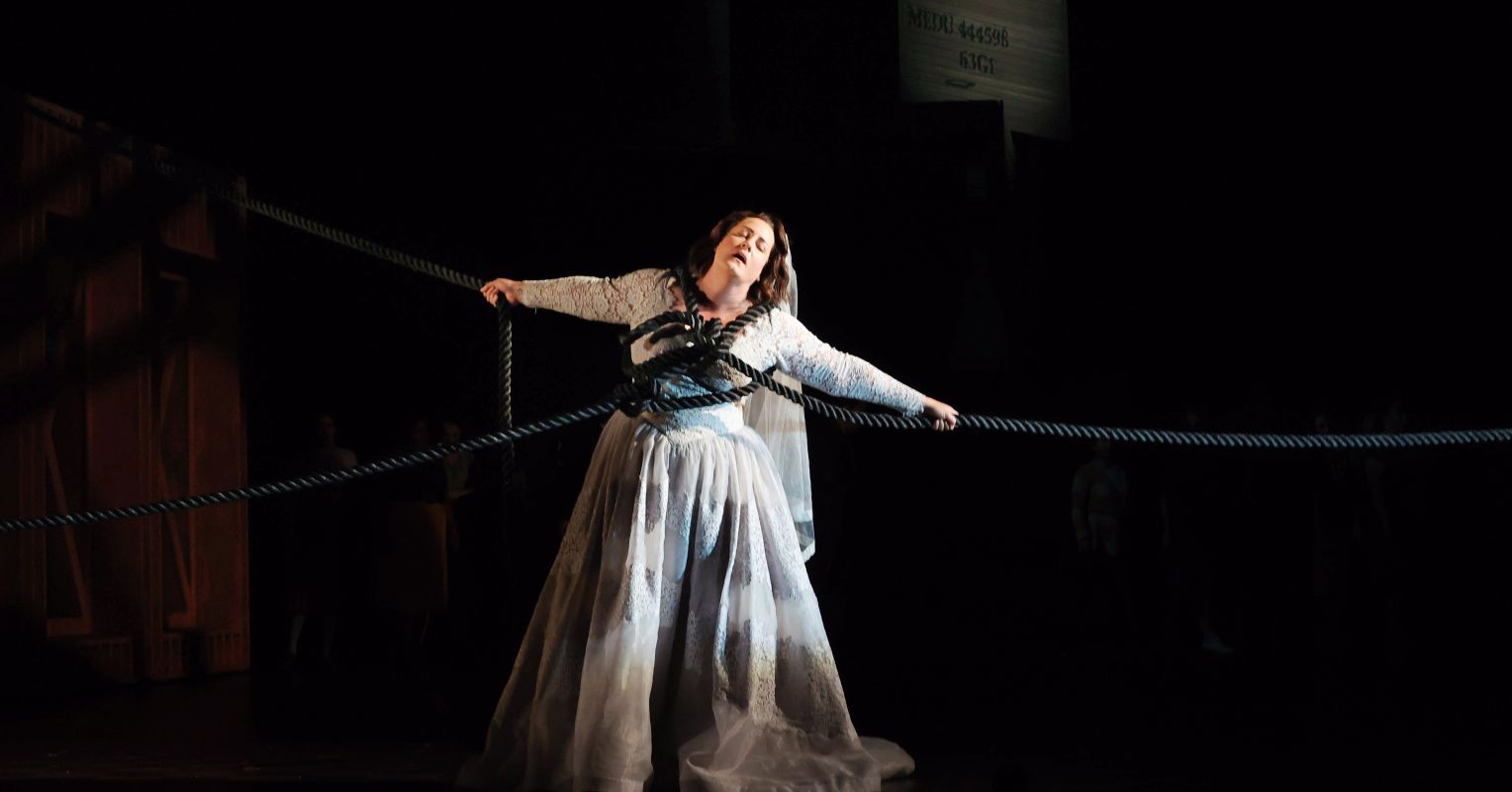 What We Can Learn About Obsessive Love From "The Flying Dutchman ...