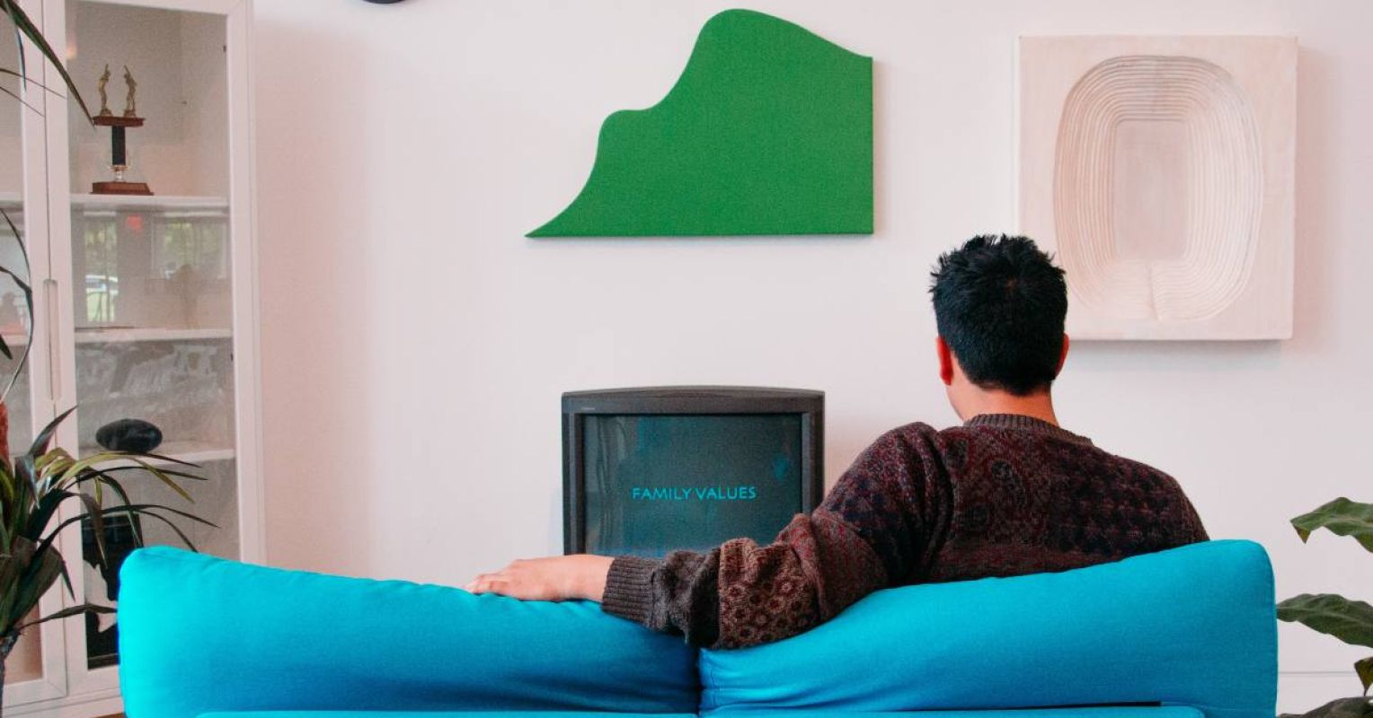 How 'Lying Flatism' Advocates Being Happily Single | Psychology Today