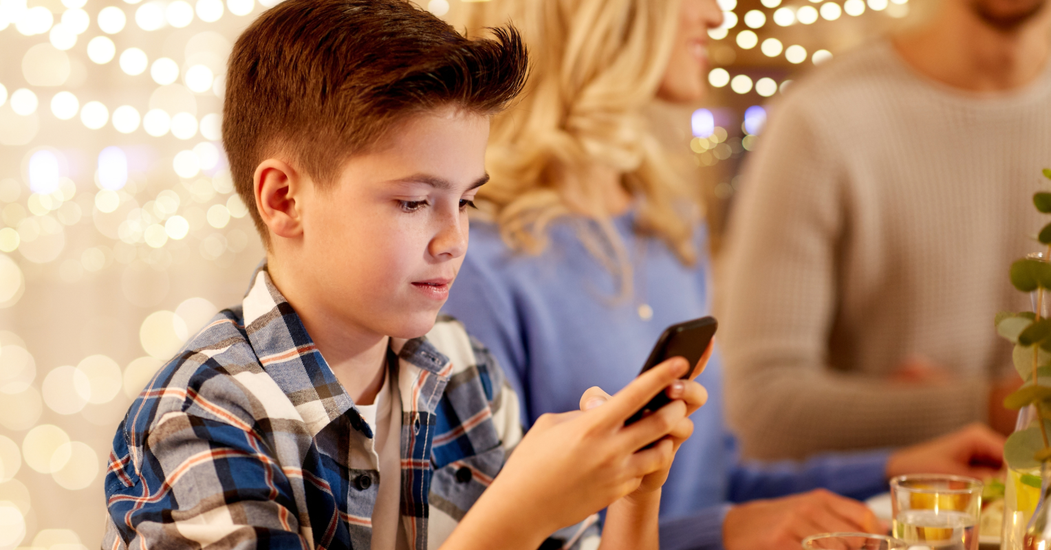 Calm Co-Parenting: Mastering Kids' Screen Time | Psychology Today