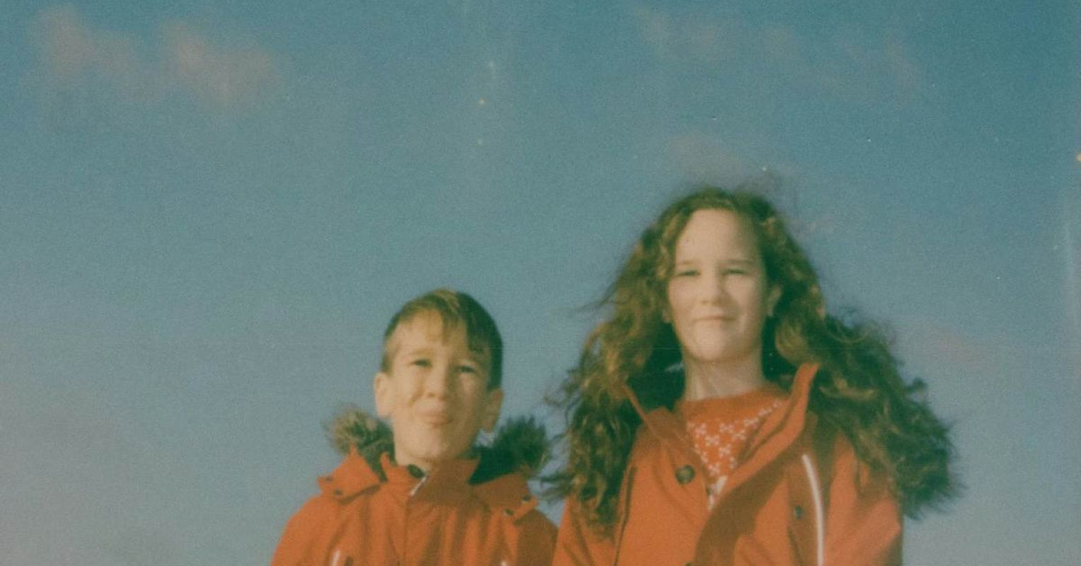 3 Ways Sibling Relationships Blossom | Psychology Today