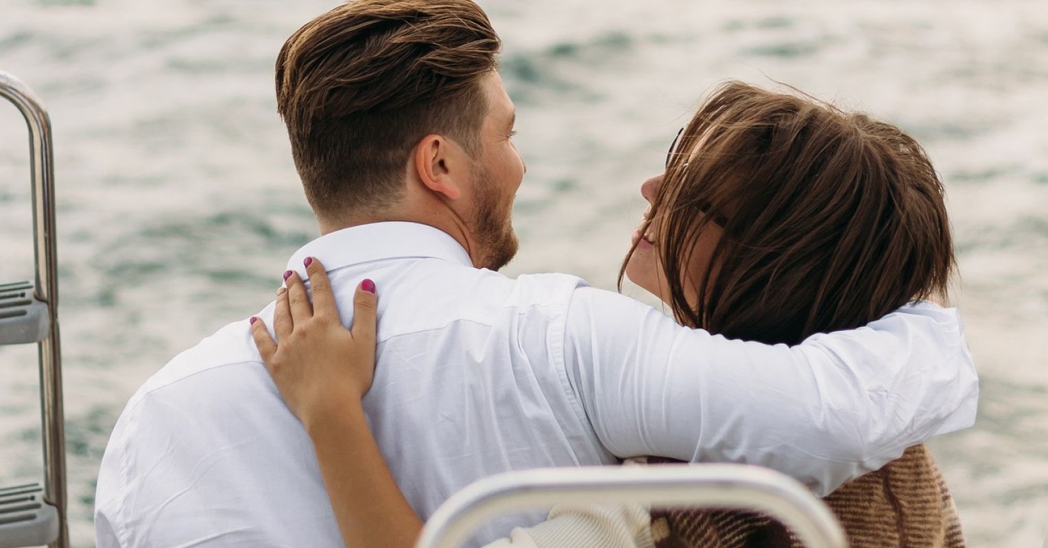 Is There an Emotional Price Tag for Loving a Wealthy Partner ...