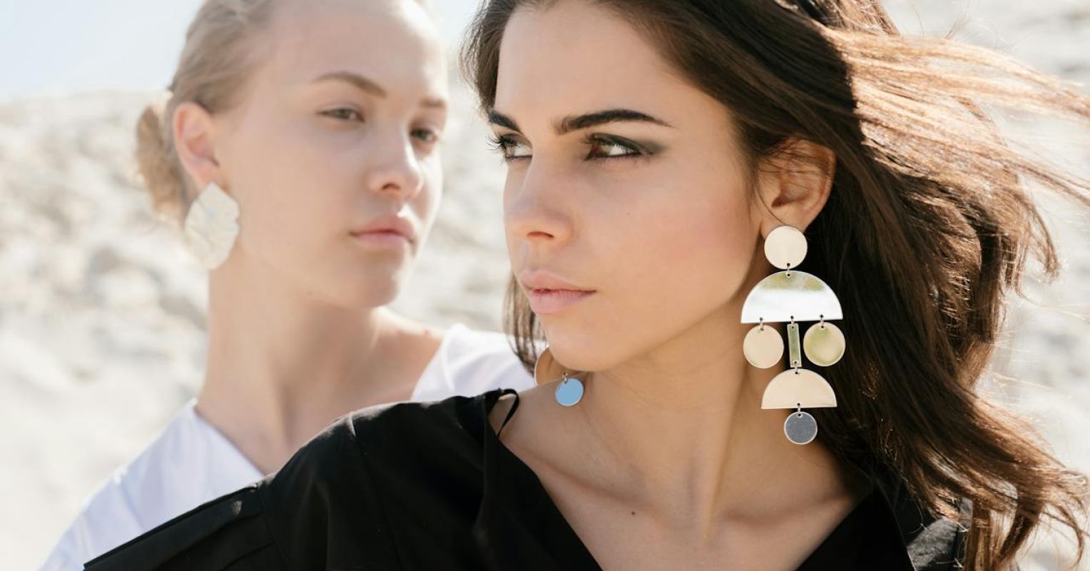 7 Effective Strategies to Overcome Constant Self-Comparison ...