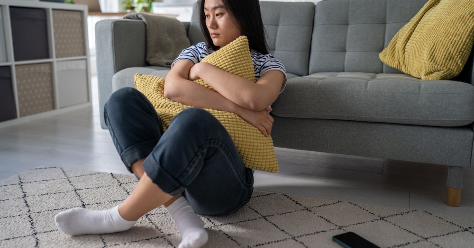 5 Signs the Fear of Being Seen Is Impacting Your Life | Psychology Today