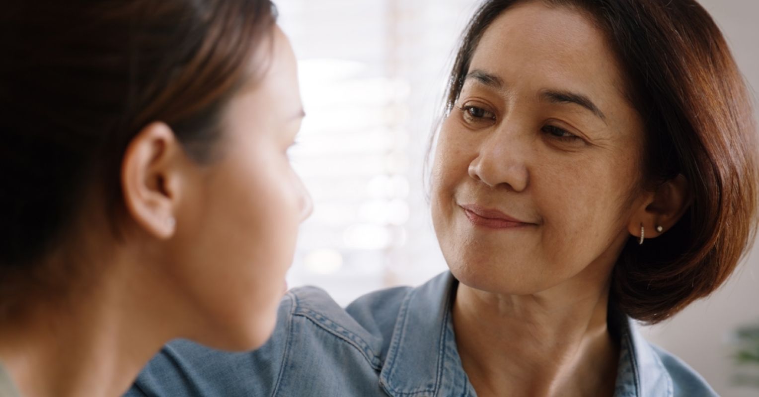 5 Proven Ways to Reconnect With an Adult Child | Psychology Today