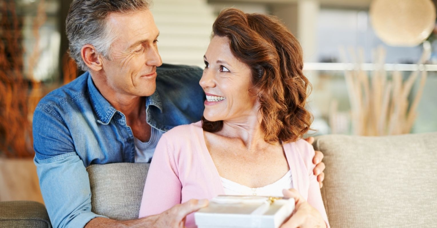 Married to Two People: The Romantic Life of Widows | Psychology Today